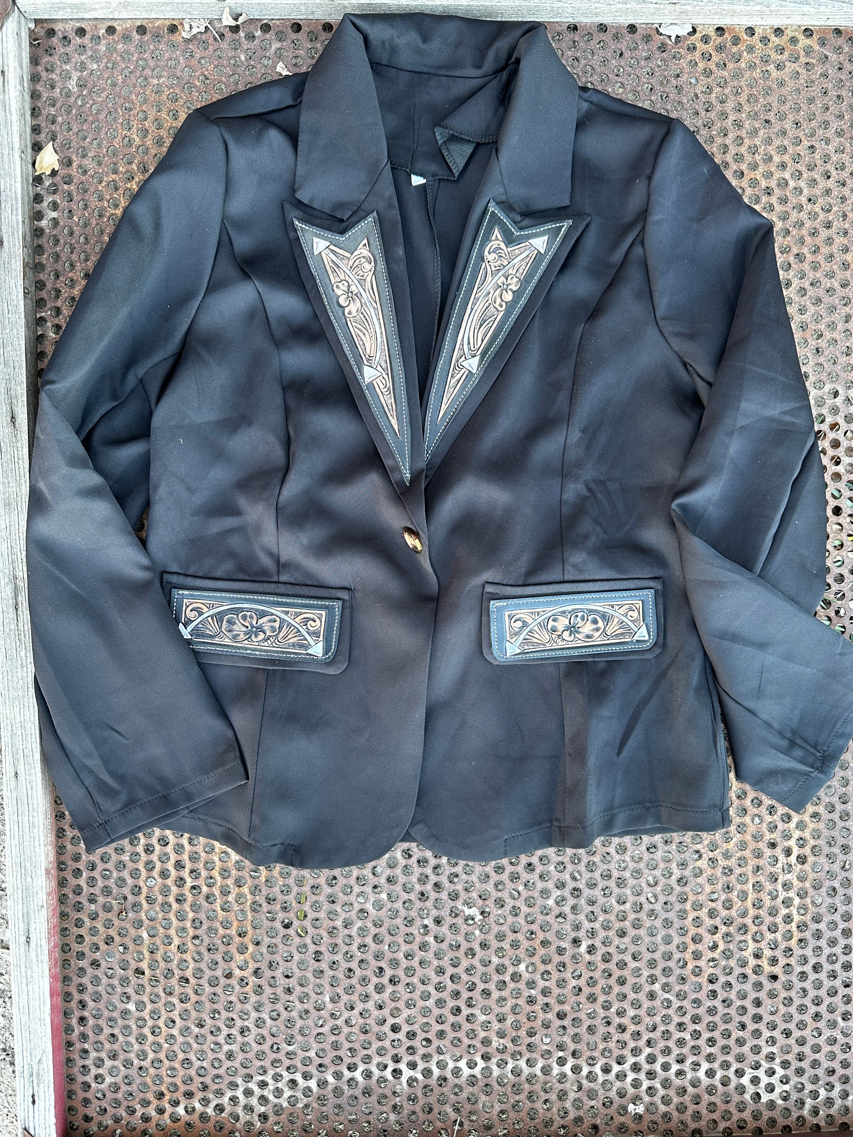 Classic arrow hand tooled leather lapel blazer – The Rodeo Rose